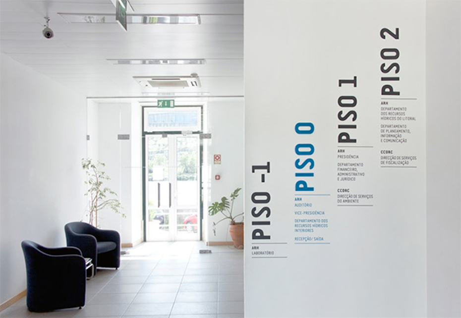 How wayfinding design helps us navigate our buildings - Designer Blog
